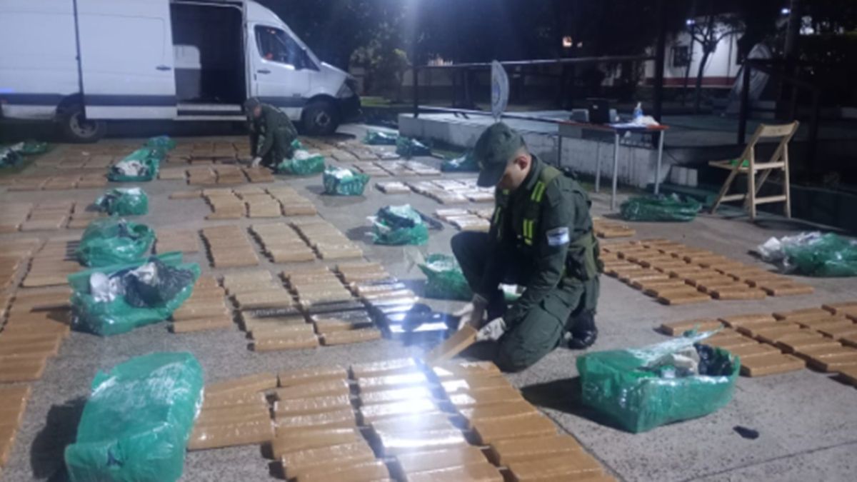 La impresionante cantidad de droga que Gendarmería halló dentro de una ...