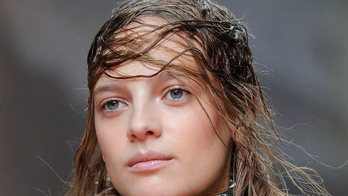 La moda del look depresivo: qué es y por qué genera debate