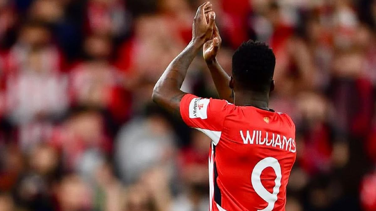 El fuerte mensaje de Iñaki Williams, primer capitán negro del Athletic ...