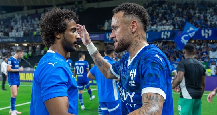 Con un hermoso lujo incluido, Neymar volvió a jugar en Al Hilal tras un año de su lesión