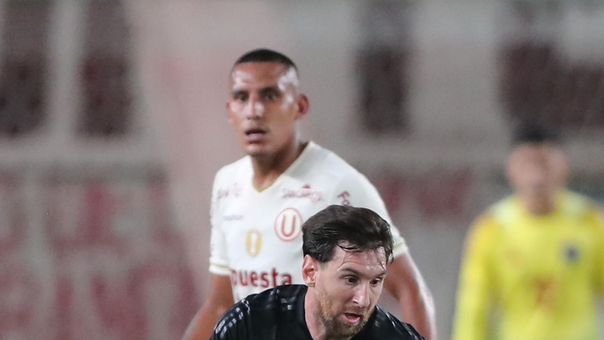 La “atajada NBA” del peruano Gallese a Messi en el clásico entre Inter ...