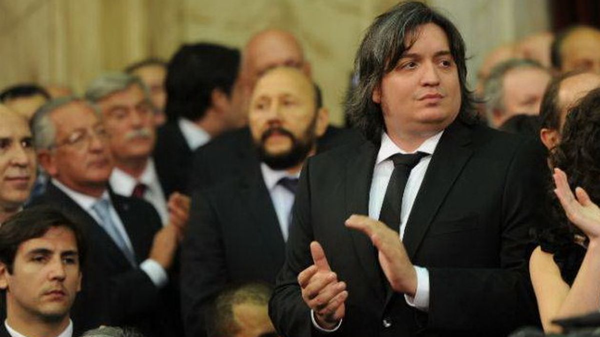 ¿Máximo, Presidente? Sólo le falta hablar