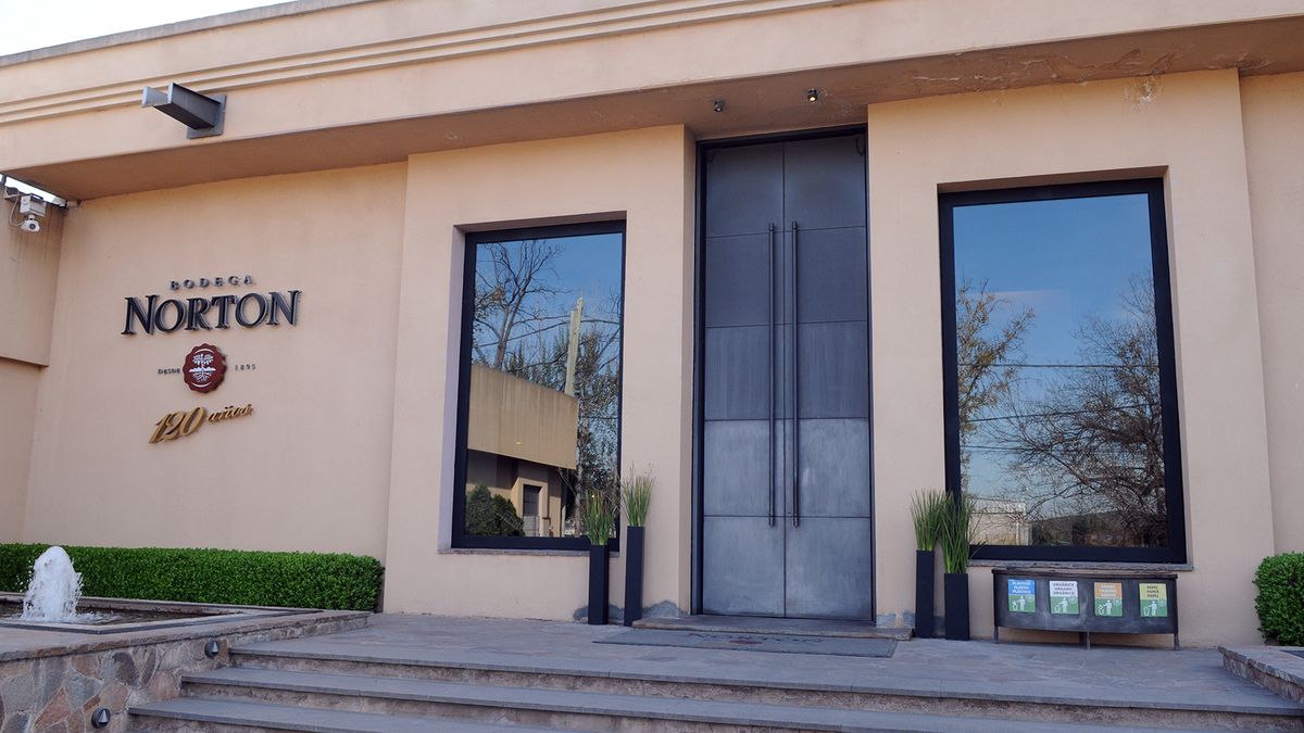 Operaciones e interesados en Bodega Norton