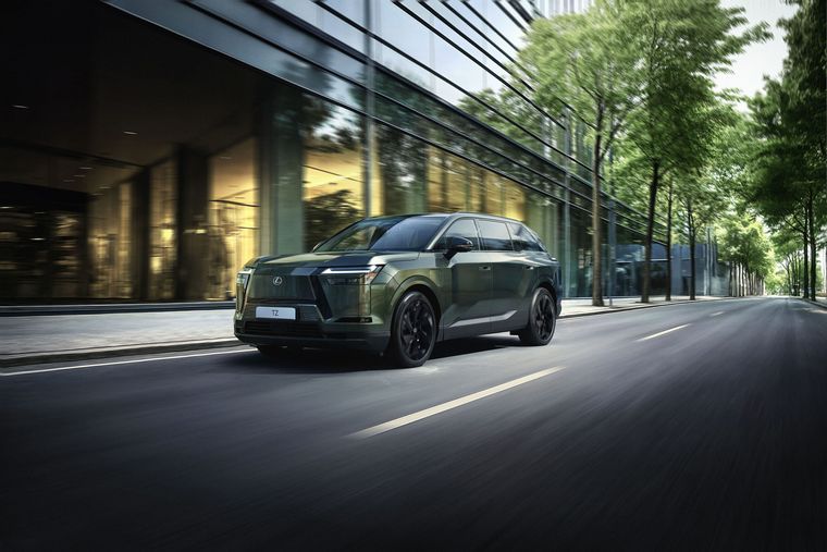 Lexus presentó un SUV 100% eléctrico de seis plazas