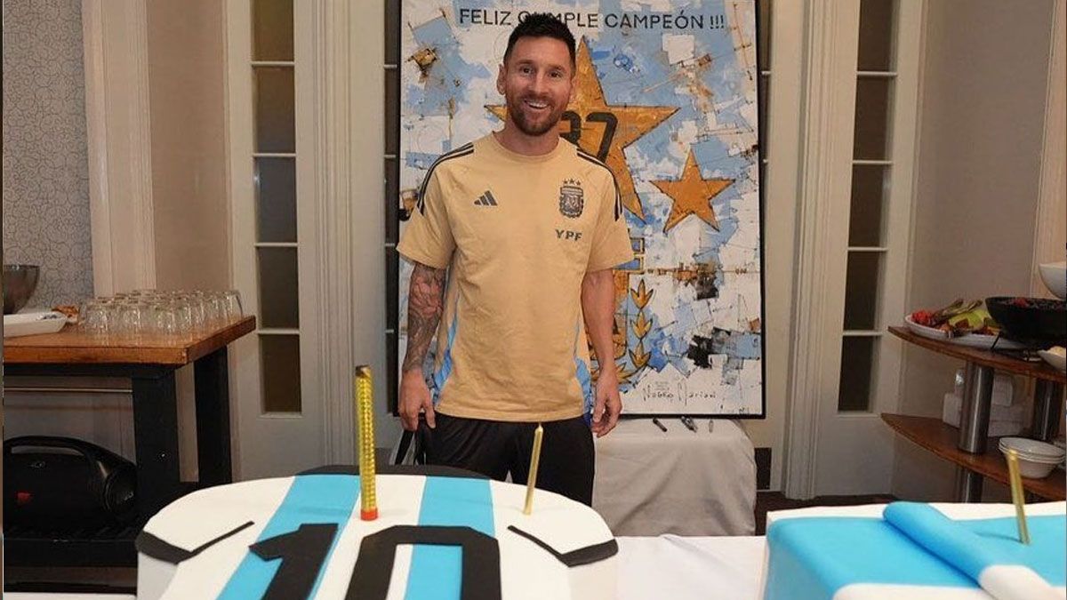 Las especiales tortas de cumpleaños de Messi y su genial regalo a los ...