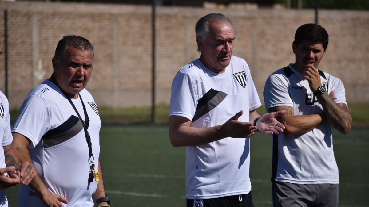 Chaucha Bianco: Venimos por el ascenso y tenemos la convicción para hacerlo