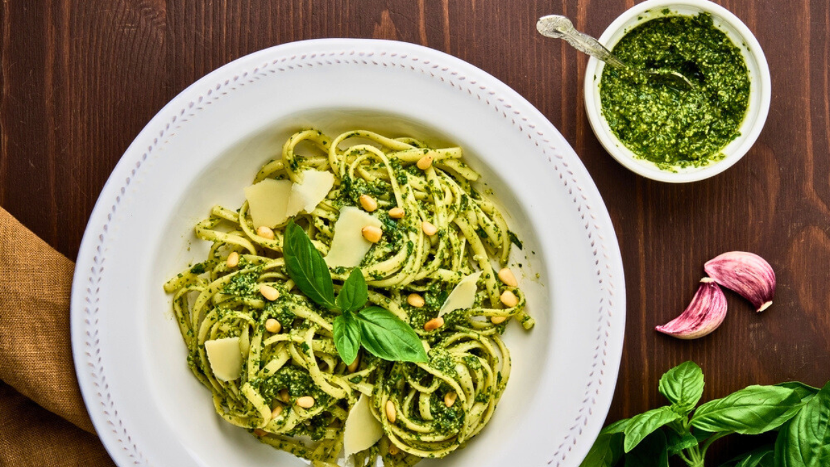 Pesto genovés: la salsa ideal para tu pasta casera
