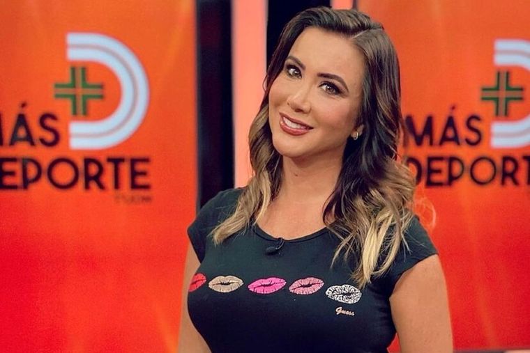 Mariazel marca tendencia con un coqueto conjunto de top y minishort