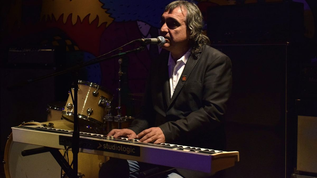 Marcelo López, el mendocino que llega a Buenos Aires para cantar en ...