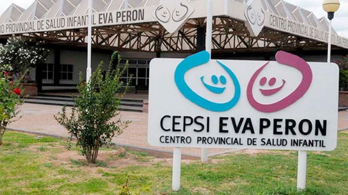 Impactante suceso: un nene de 3 años apuñaló a su hermana de 4 mientras ...