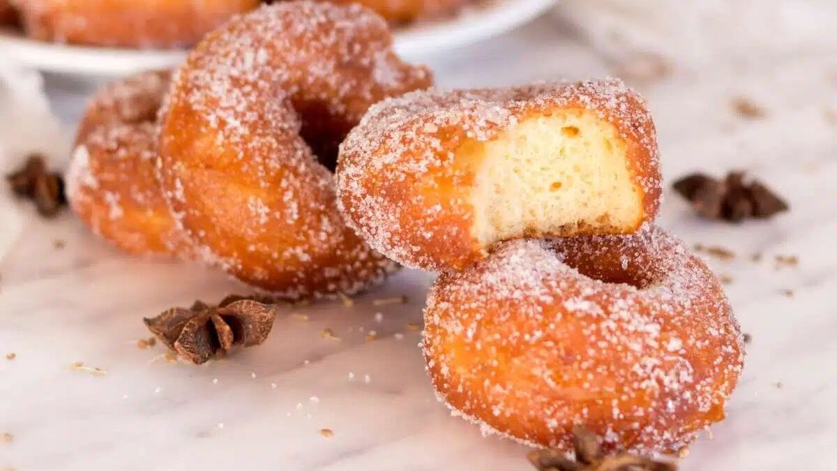 La receta definitiva de rosquillas en seis pasos sencillos y rápidos