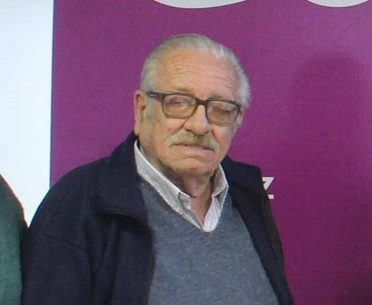 Godoy Cruz homenajeó a Roberto Chediak, el médico que unió la salud con ...