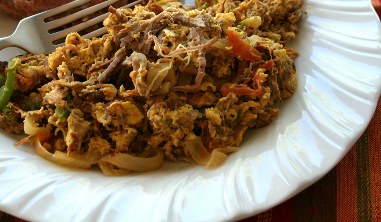 Receta de machaca con huevo: el desayuno mexicano que conquista a todos