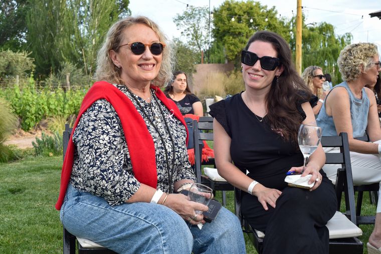 El exclusivo encuentro top de mujeres de SurFrance Peugeot: ¡todos los ...