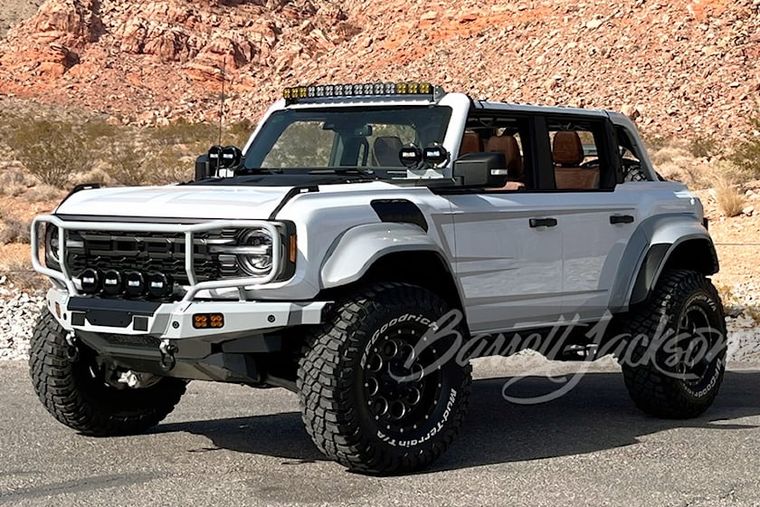 Un preparador mostró el Ford Bronco Raptor más bestial del momento