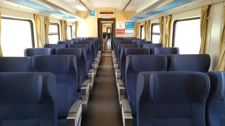 Por dentro: así es el nuevo tren de pasajeros que une Mendoza con ...