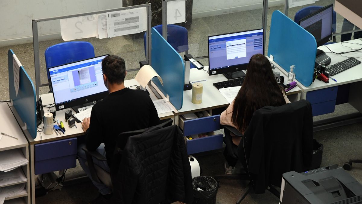 Anses paga bono extra a miles beneficiarios: de cuánto es y quiénes lo ...