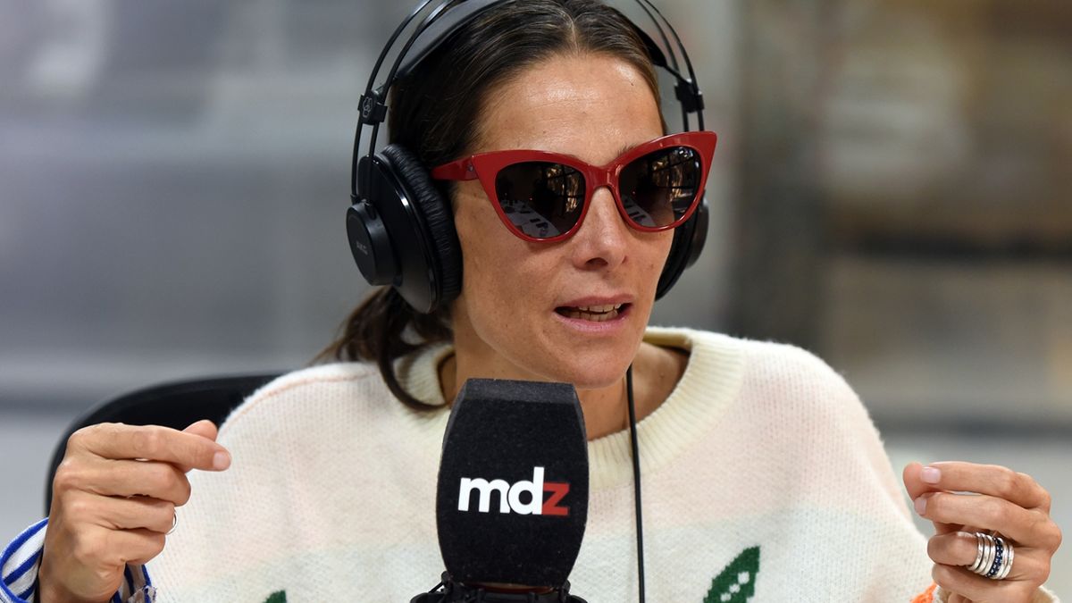 Juana Viale en MDZ Radio presenta Juana: historias de Juanas que ...