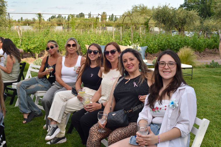El exclusivo encuentro top de mujeres de SurFrance Peugeot: ¡todos los ...