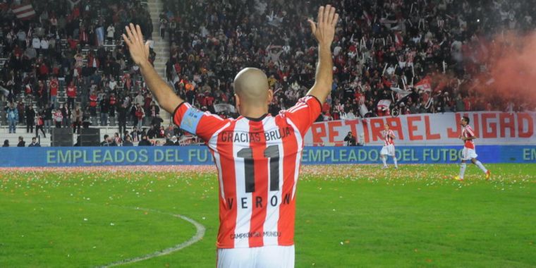 Verón se despidió ante su público con un triunfo sobre Olimpo