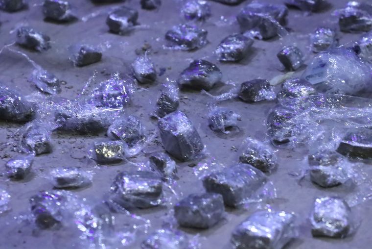 Ice spice porns lean doll in her bra thong and a light