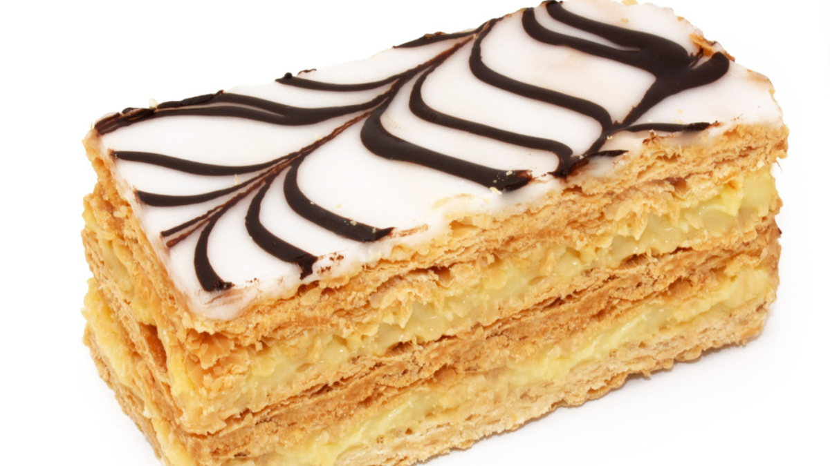 Milhojas de crema pastelera casero: el postre ideal para sorprender