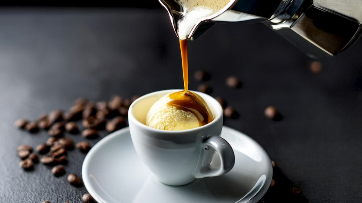 Cómo hacer un auténtico affogato al caffè en casa