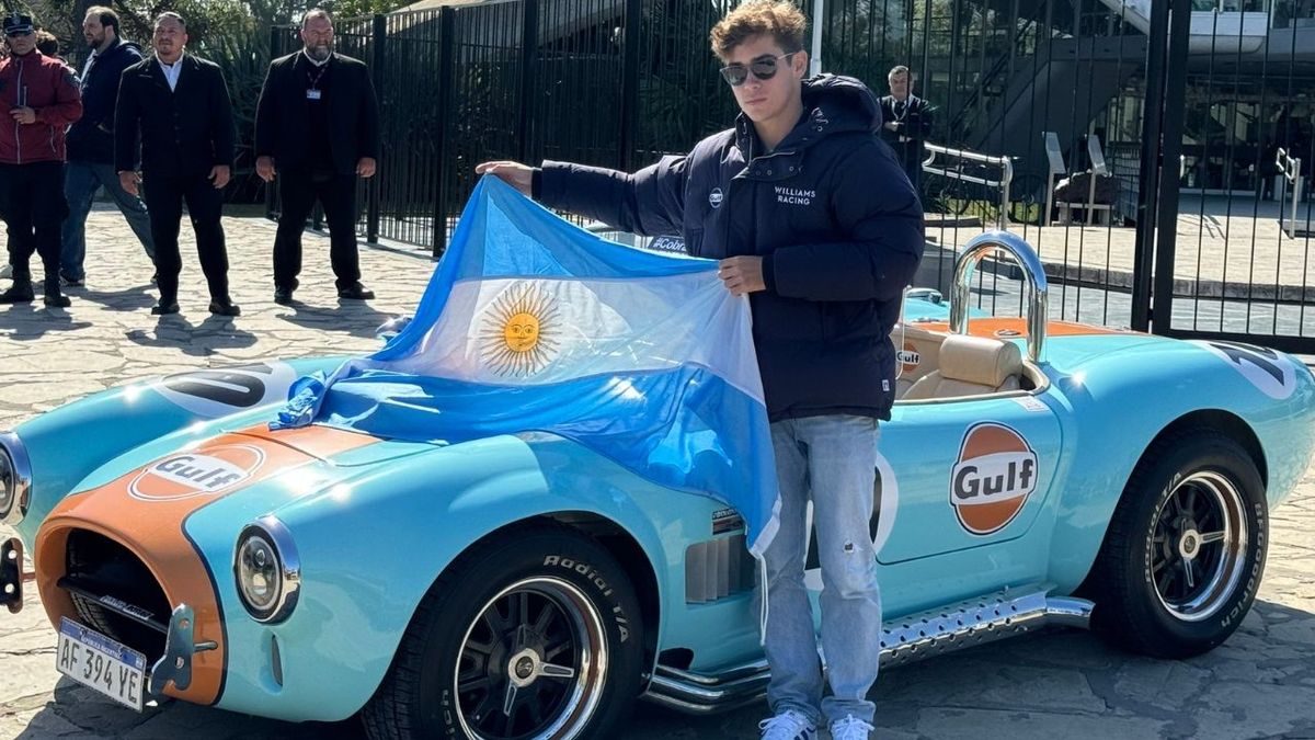 Insólito: Colapinto no pudo manejar en el Autódromo de Buenos Aires ...